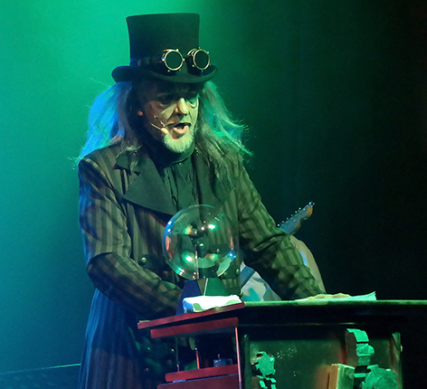 Harzer Schmalspurbahnen | Faust auf dem Brocken